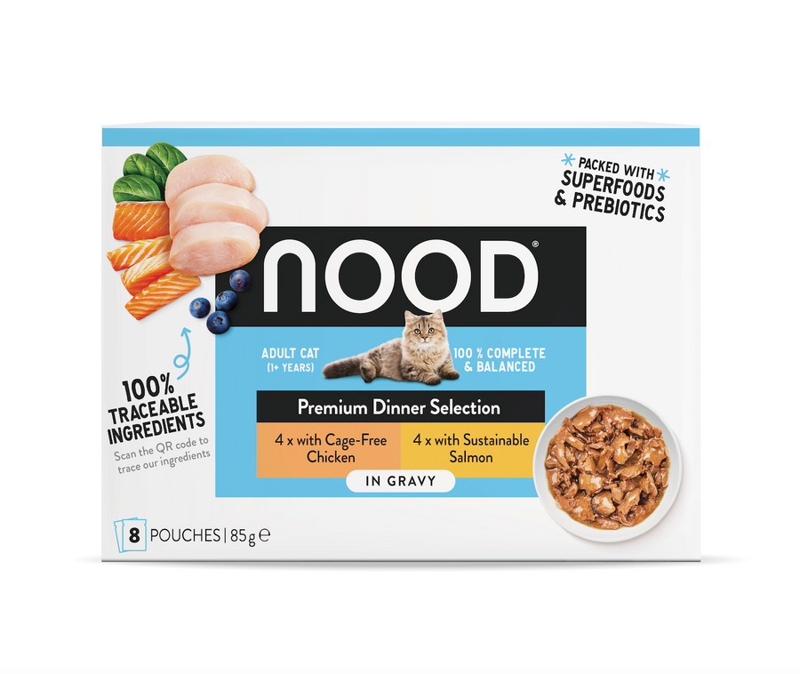 Wet Cat Dinners with Cage-Free Chicken and Sustainable Salmon in Gravy
